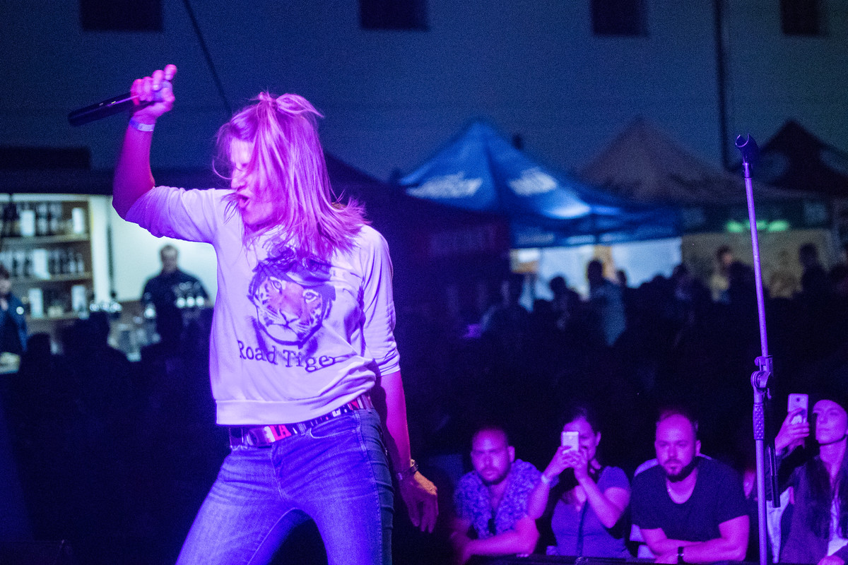 Dnešek: zmrtvýchvstání Gaia Mesiah, divadlo a poslední husy - OLOMOUC.CZ